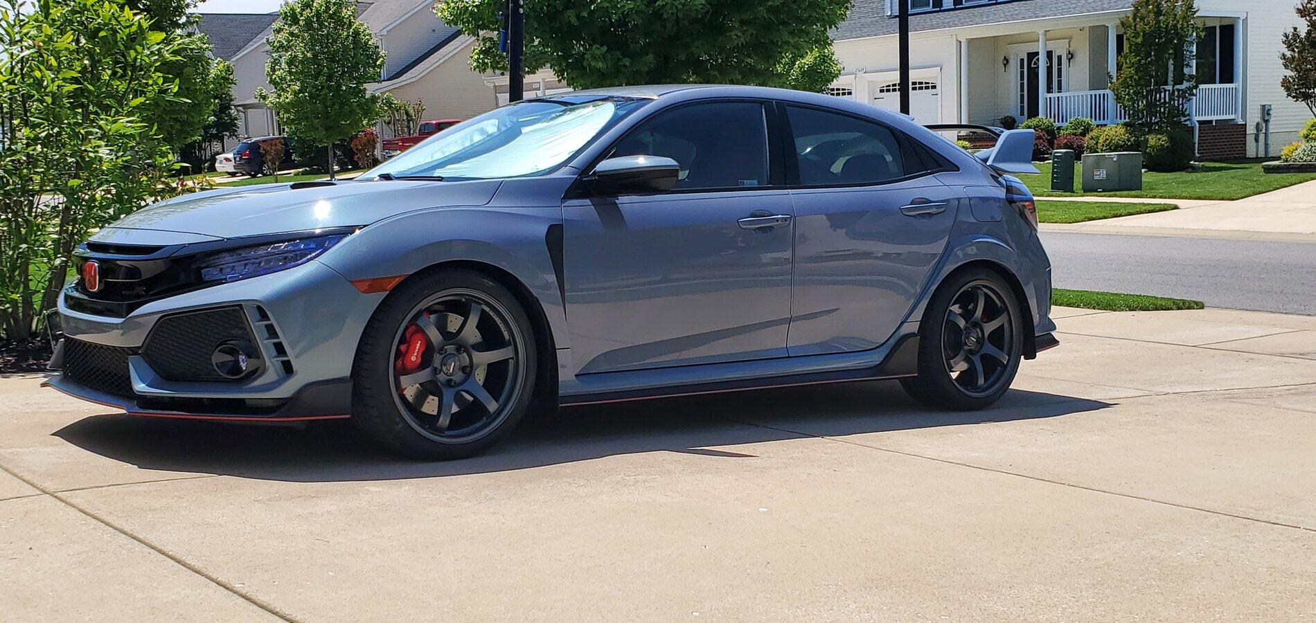 Official Sonic Grey Pearl Type R Picture Thread | Page 35 | 2016+ Honda ...