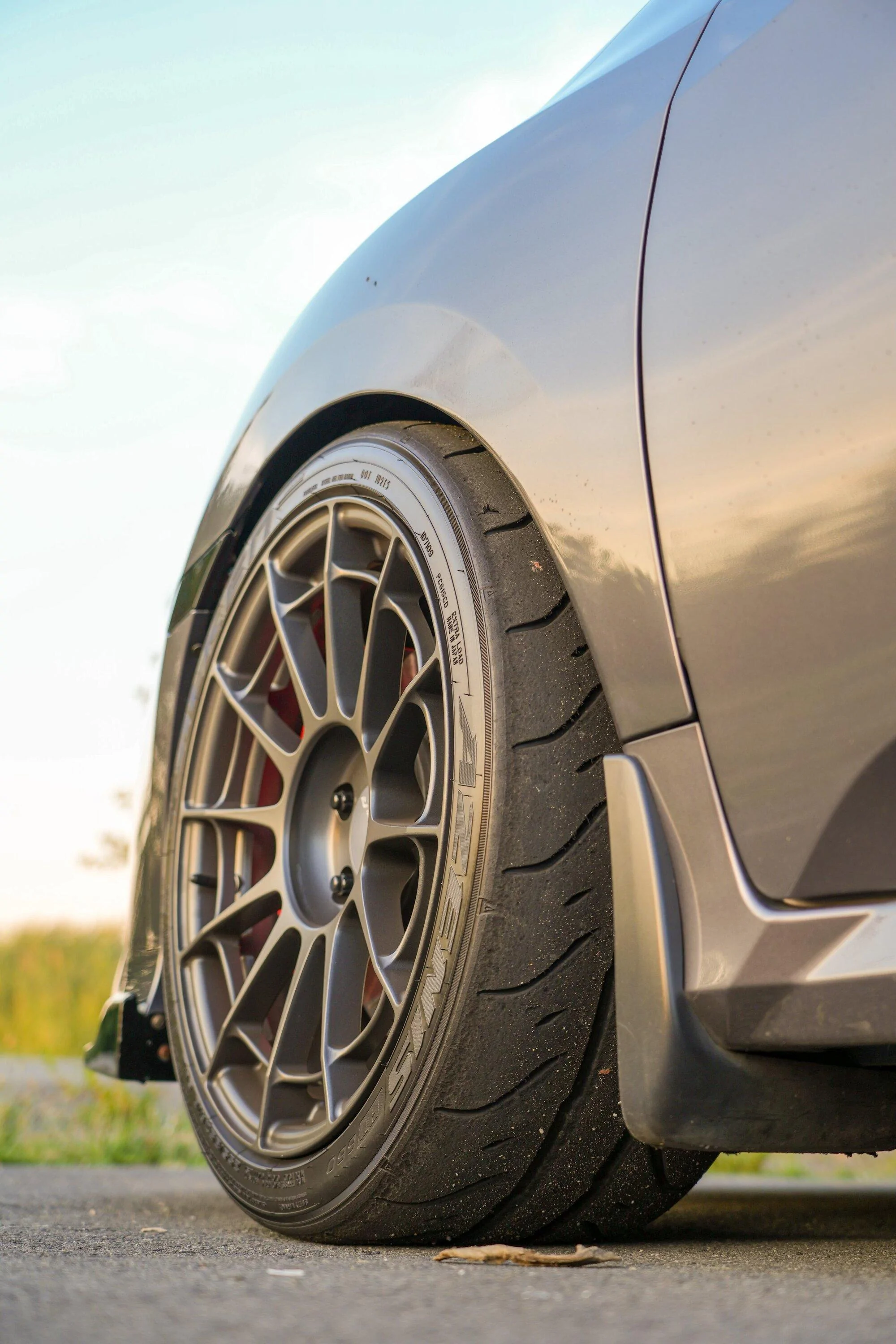 Looking for Si Sedan owners who are rocking a specific wheel/tire setup ...