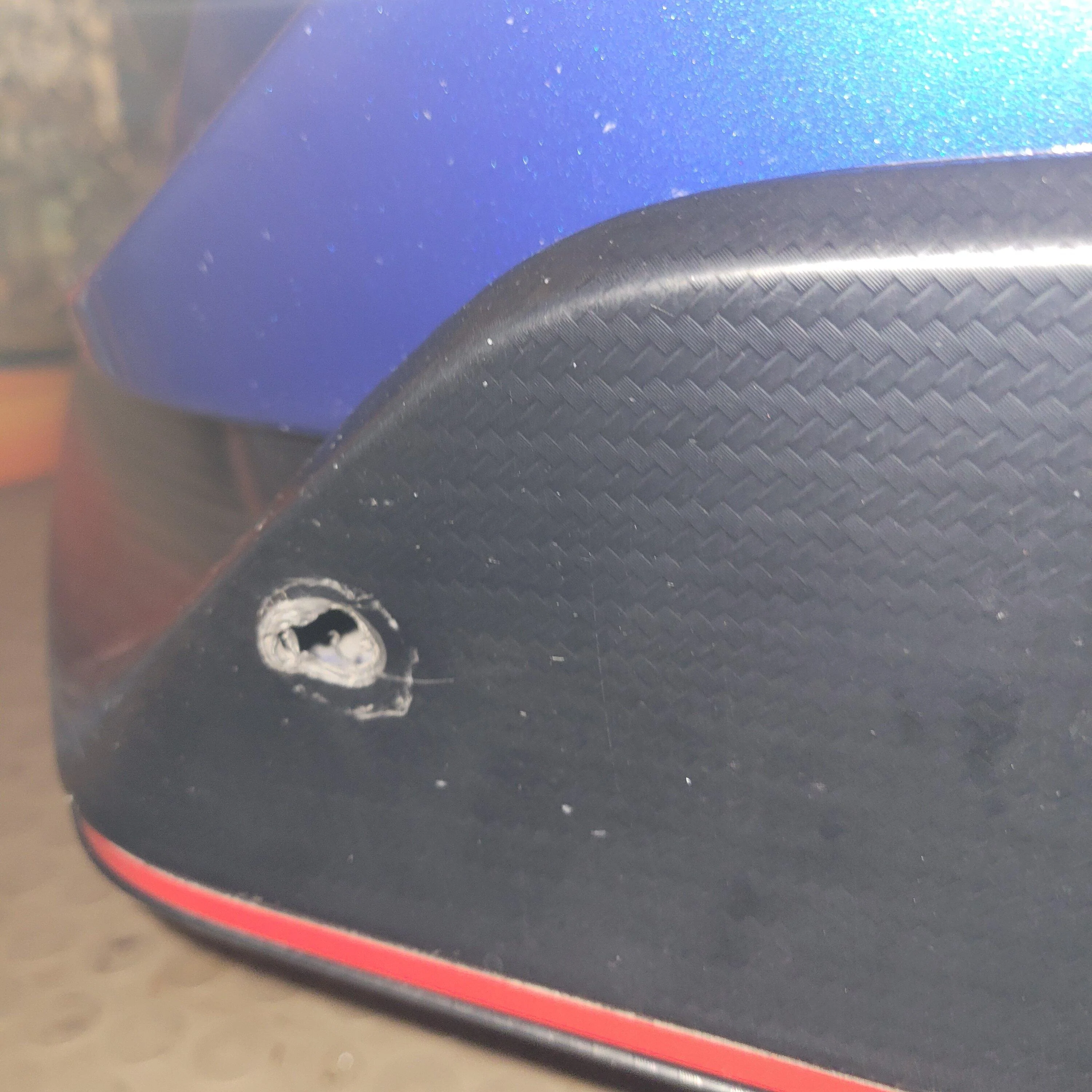 Hole in Type R front spoiler | 2016+ Honda Civic Forum (10th Gen ...