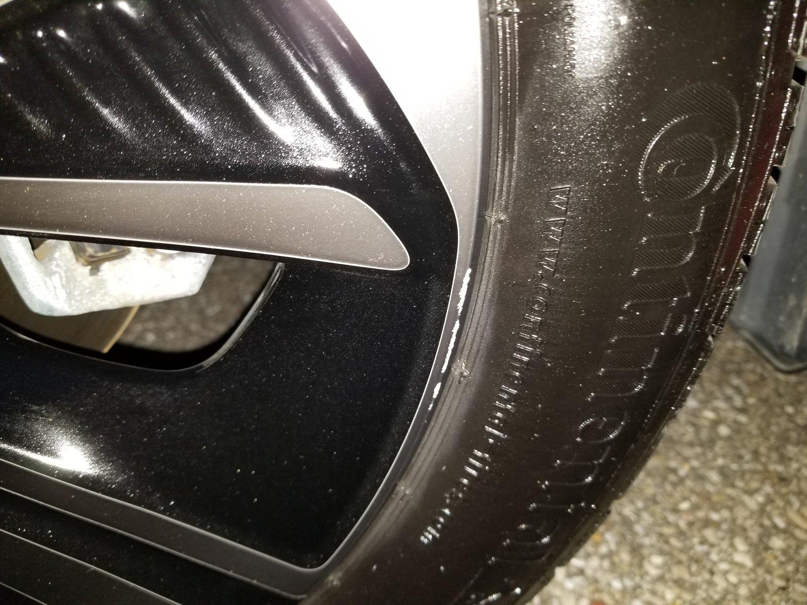Curb rash D: | 2016+ Honda Civic Forum (10th Gen) - Type R Forum, Si ...